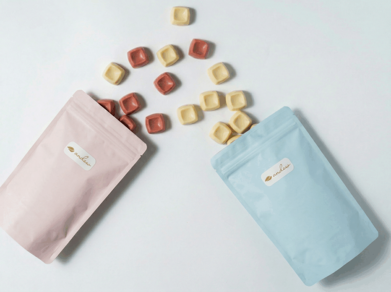 【2025年最新版】妊婦さんが食べていいお菓子完全ガイド〜医師推奨の市販品30選とカロリー管理法〜 - andew magazine